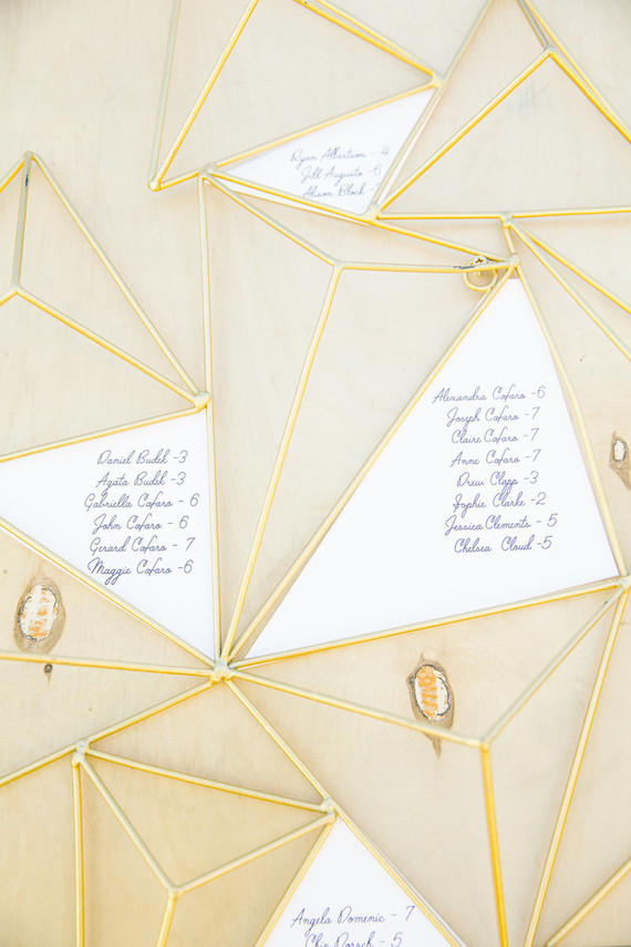 Geometric seating chart | Wedding & Party Ideas | 100 Layer Cake