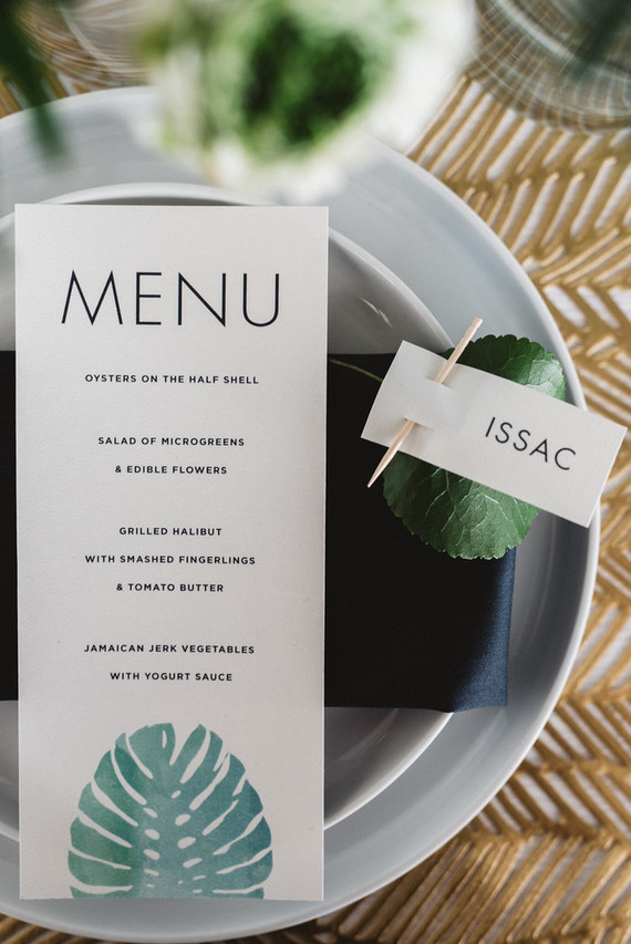 Modernt tropical menu | Wedding & Party Ideas | 100 Layer Cake