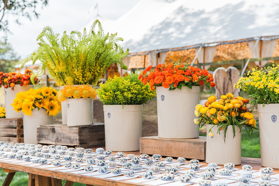 Colorful wedding flowers | Wedding & Party Ideas | 100 Layer Cake