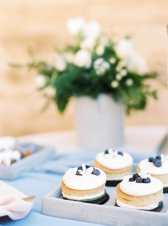 Mini cakes | Wedding & Party Ideas | 100 Layer Cake