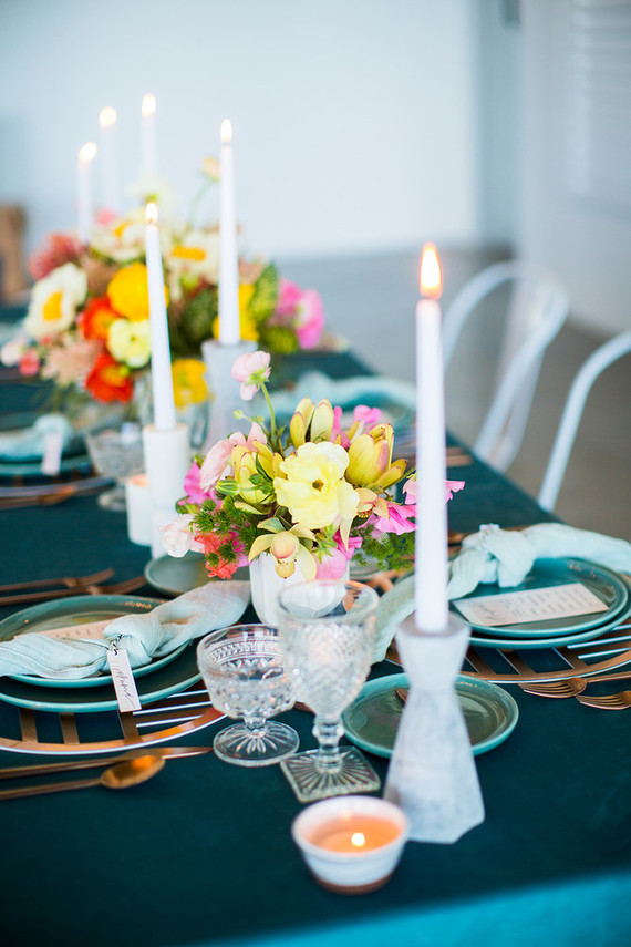 Modern tablescape | Wedding & Party Ideas | 100 Layer Cake