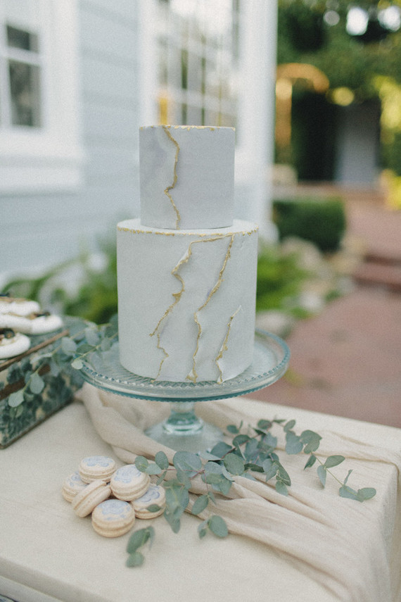Light blue wedding cake | Wedding & Party Ideas | 100 Layer Cake