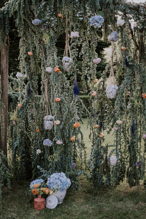 floral installation for wedding | Wedding & Party Ideas | 100 Layer Cake