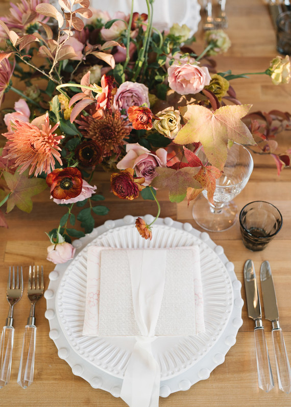Elegant fall place setting | Wedding & Party Ideas | 100 Layer Cake