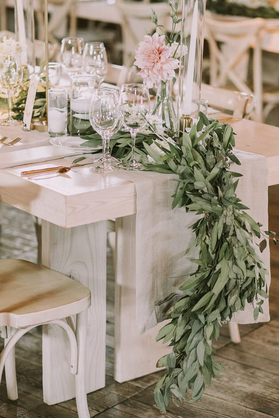 Green table garland | Wedding & Party Ideas | 100 Layer Cake