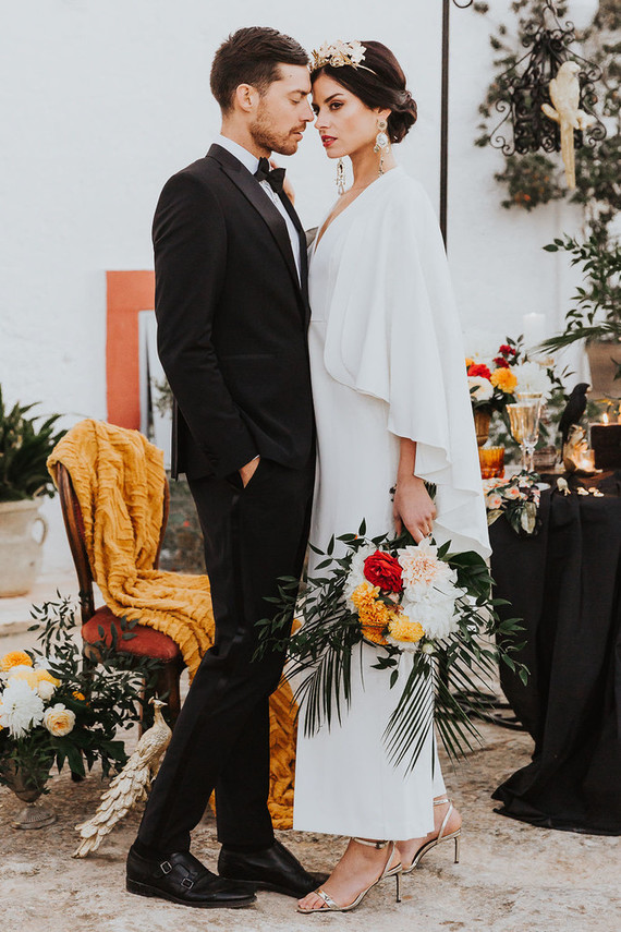 A stylish fall Italian wedding with an insanely gorgeous cake | Wedding ...