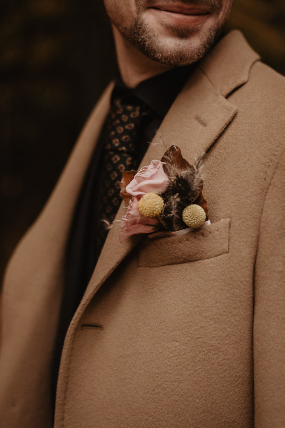 camel hair groom's coat for fall | Wedding & Party Ideas | 100 Layer Cake