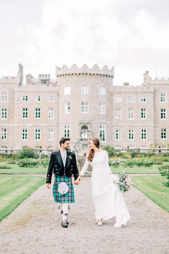 This Scottish wedding in an Irish Castle makes tartan look extra chic ...