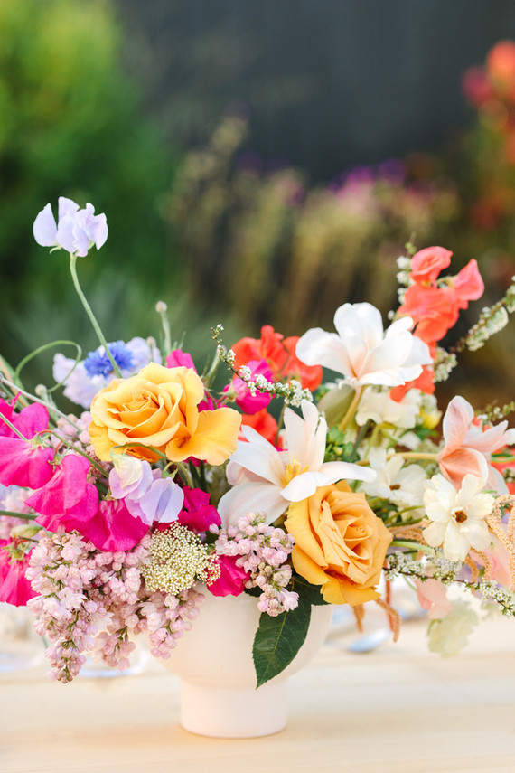 Bright spring flowers | Wedding & Party Ideas | 100 Layer Cake