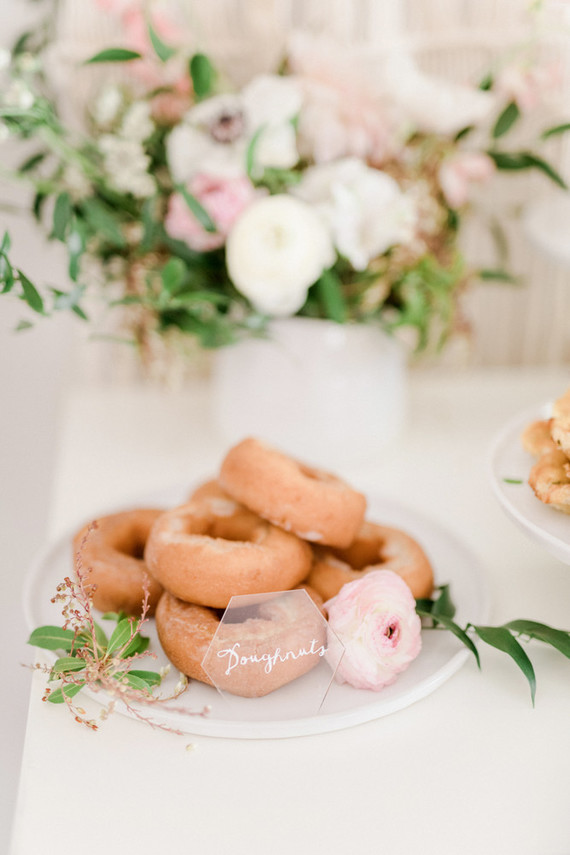 Botanical themed girl's baby shower | Wedding & Party Ideas | 100 Layer ...