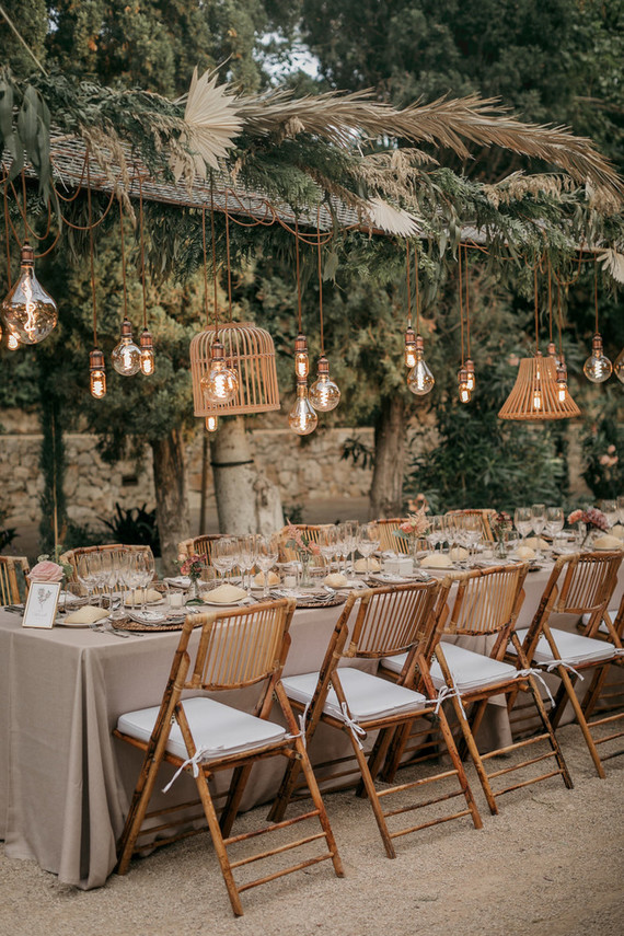 Elegant wedding tablescape with lanterns | Wedding & Party Ideas | 100 ...