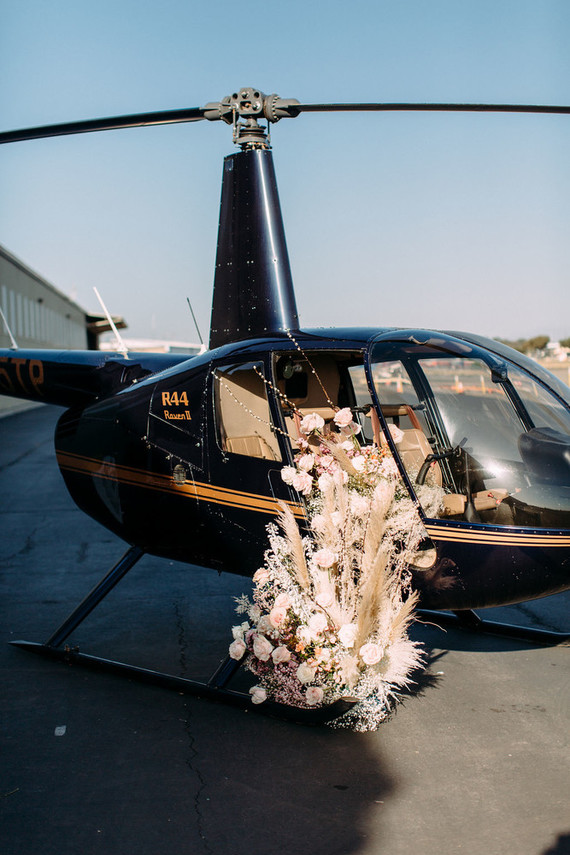 Helicopter with floral arrangement | Wedding & Party Ideas | 100 Layer Cake
