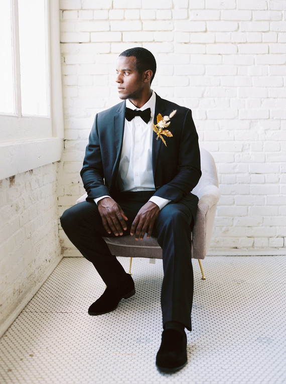 modern fall groom | Wedding & Party Ideas | 100 Layer Cake