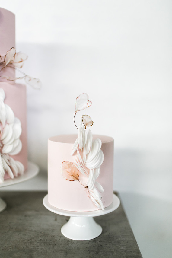 minimalist pink wedding cake | Wedding & Party Ideas | 100 Layer Cake