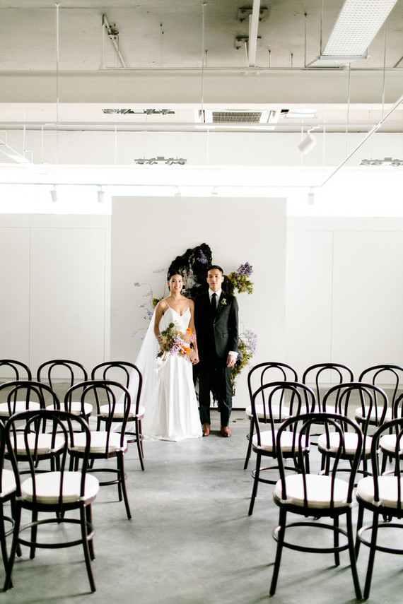 How to style a modern art gallery wedding | Wedding & Party Ideas | 100 ...
