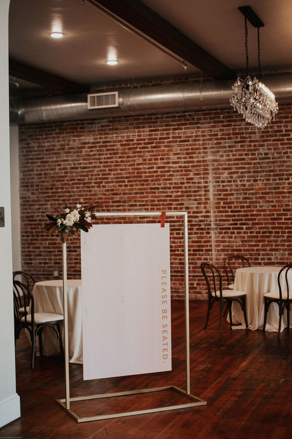 Modern seating chart idea | Wedding & Party Ideas | 100 Layer Cake