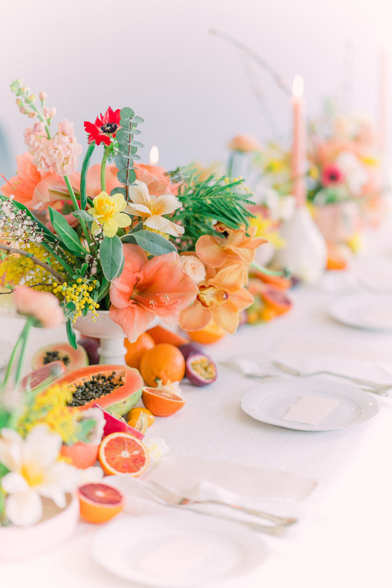 Citrus floral arrangement | Wedding & Party Ideas | 100 Layer Cake