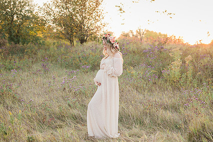 Sunset flower crown maternity photos | Browse Wedding & Party Ideas ...
