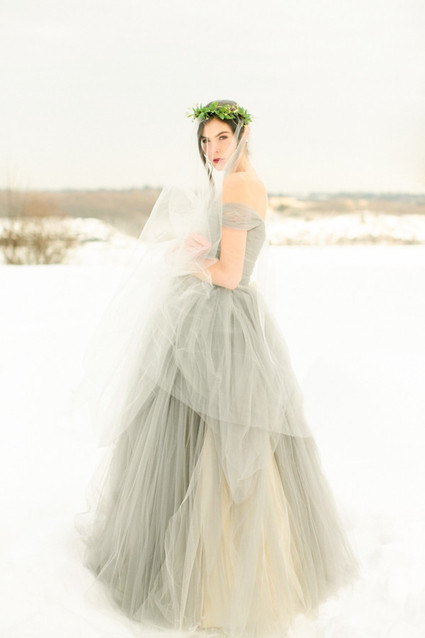 Romantic winter's frost bridal editorial | Browse Wedding & Party Ideas ...